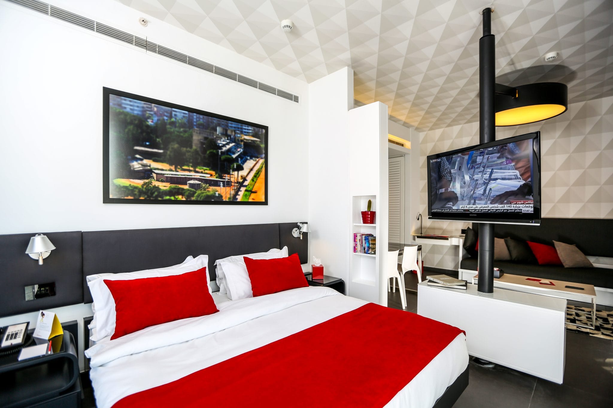 Lebanon Getaway at Our Rooms - The Smallville Hotel