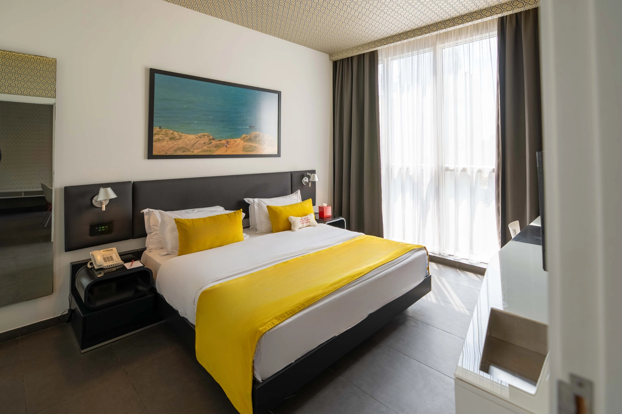 Lebanon Getaway at Our Rooms - The Smallville Hotel